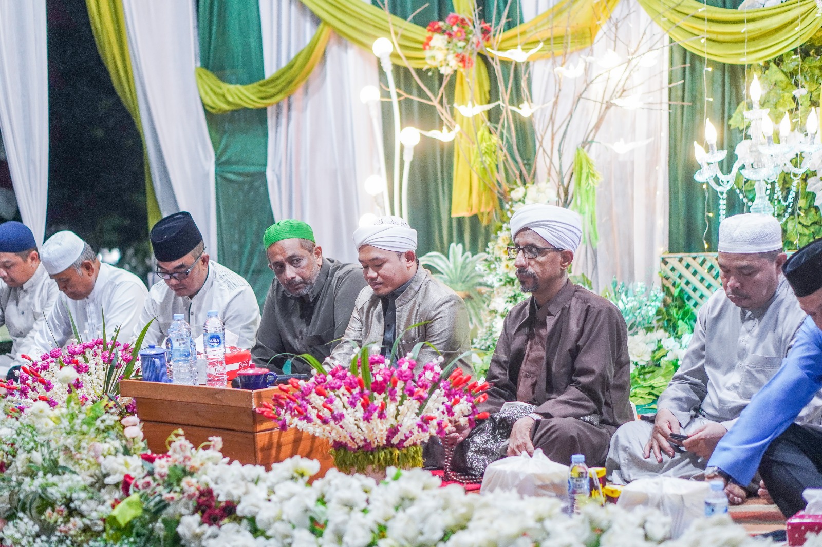 Ribuan Jamaah Padati Pasar Bauntung untuk Merayakan Maulid Nabi ...