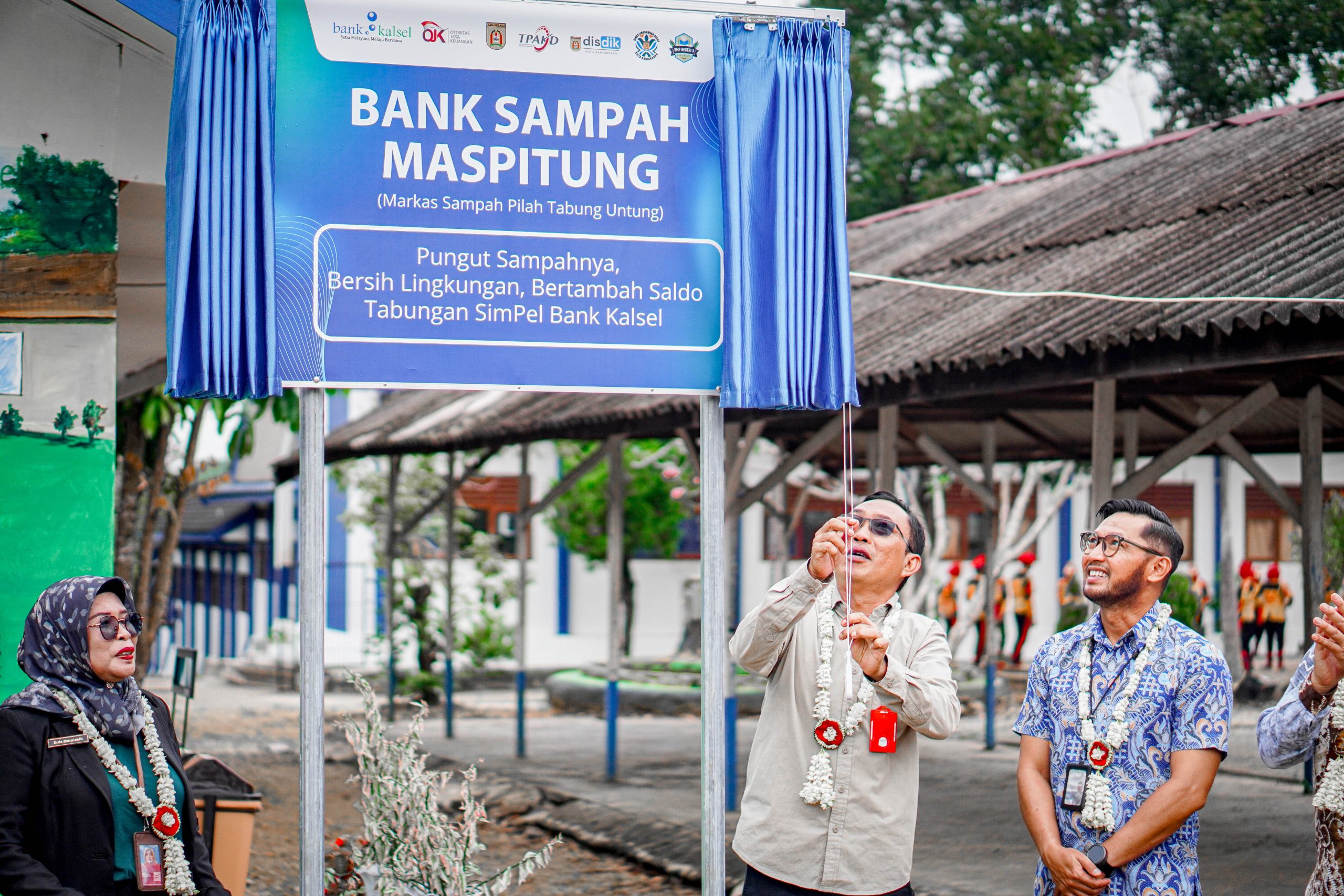 Mas Pitung Resmi Hadir di SMPN 3 Banjarbaru, Siswa Nabung Lewat Hasil ...